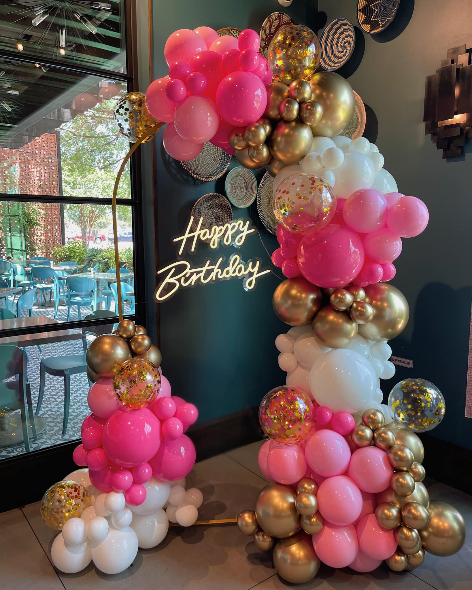 Houston Balloon Decorations - Home - Capri & Eros Occasions